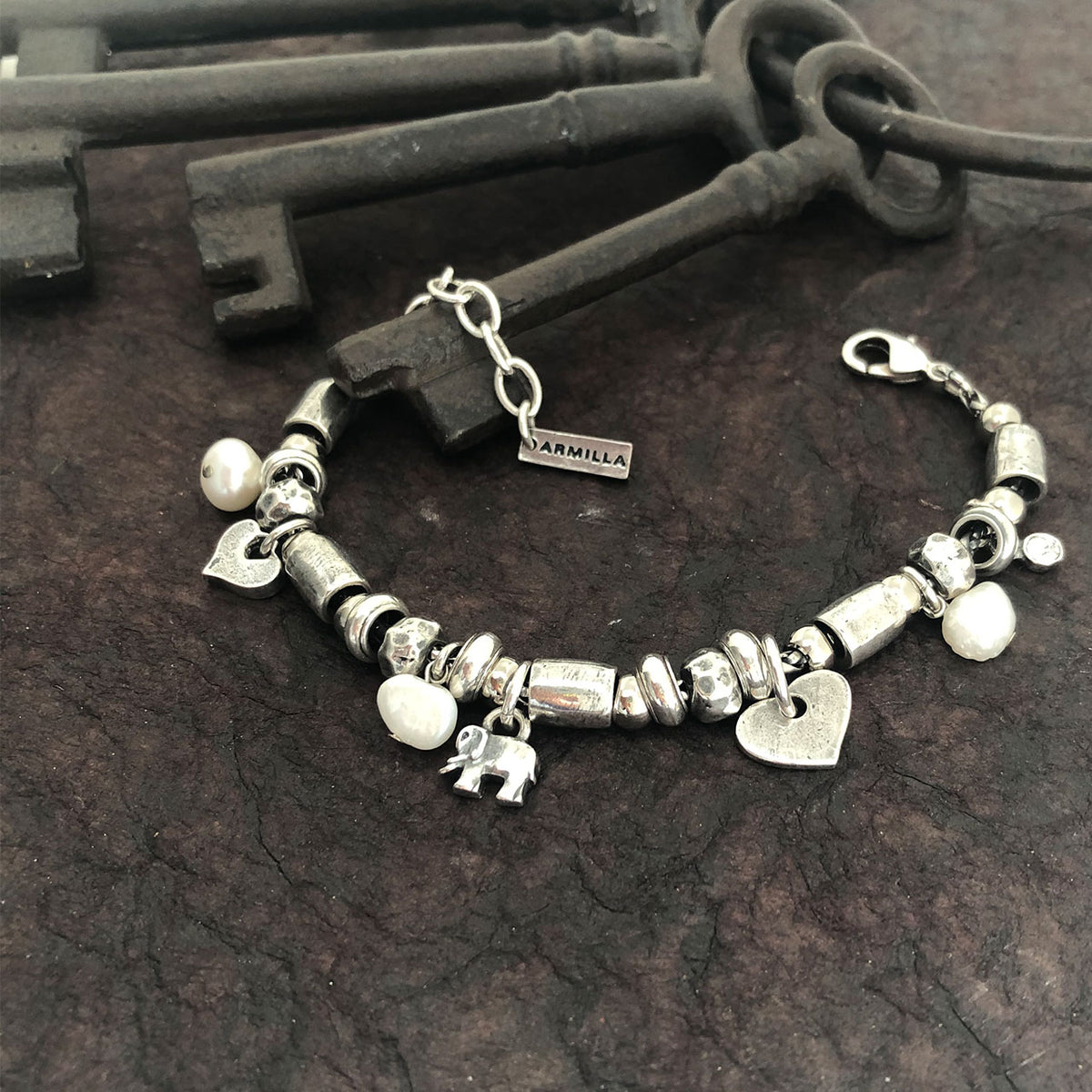 Amour Charm Bracelet (A2788) – Armilla Designer Jewellery